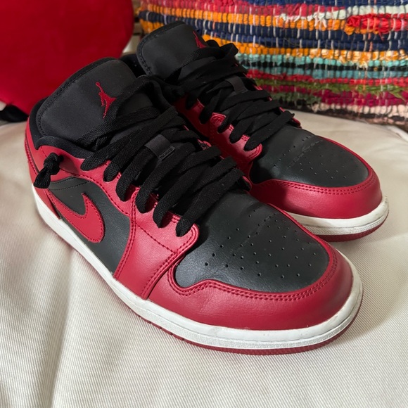 Jordan | Shoes | Air Jordan Low Reverse Bred | Poshmark